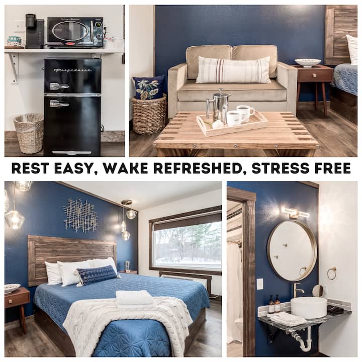 Relax & Refresh | Free Parking & Extra Vanity - Hastings, MN