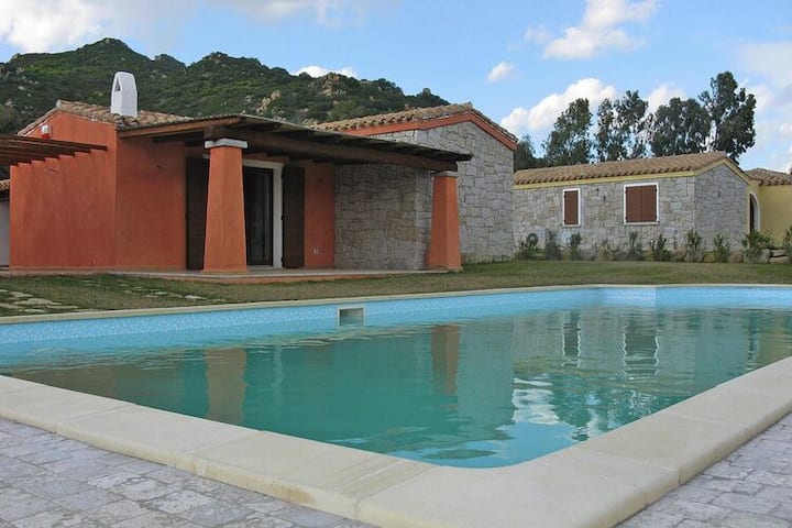 Bungalows Mitoyens, Sur La Costa Rei - Costa Rei