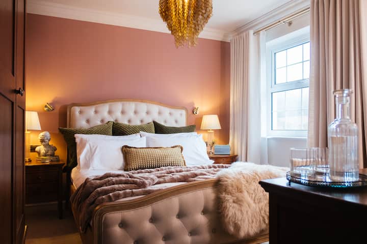 Romantic Luxury King Room With Mountain Views - Beddgelert