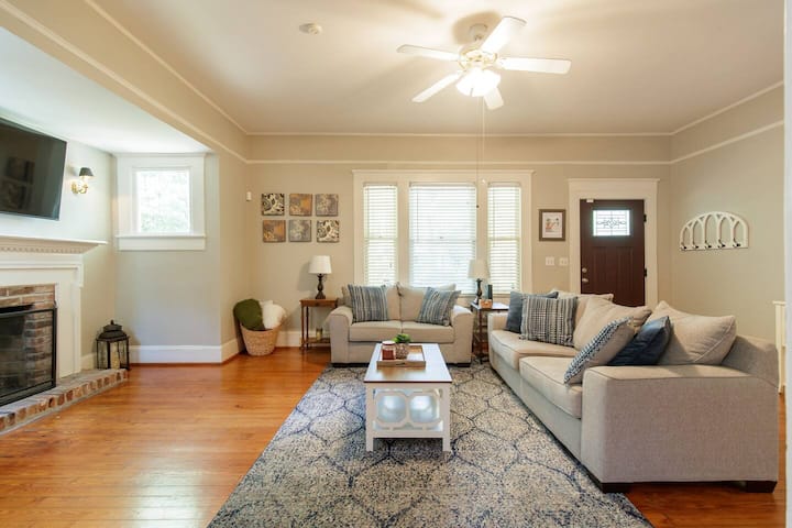 Cute Craftsman On Cranford With A Fabulous Porch - Valdosta, GA