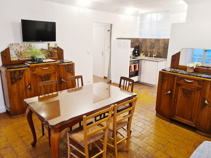 Appartement 3 Chambres, Ancien Relais De Poste - Angerville