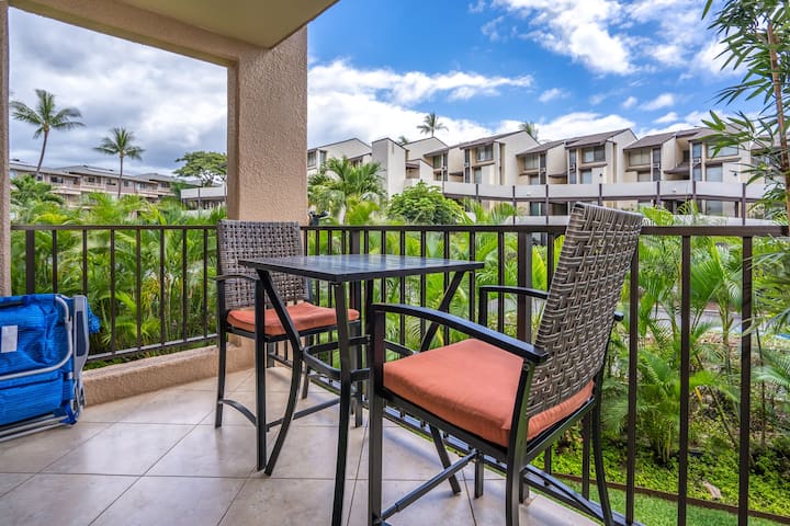 Beachfront Condo Across Kamaole Iii Beach - Maui, HI