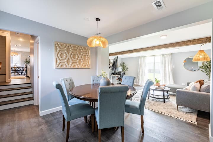 Chic, Renovated, 3br/3ba Bev Hills Getaway! - Rochester Hills, MI