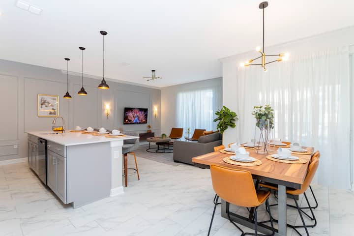 Brand-new 4bd/3ba Themed Townhome Near Disney #124 - Kissimmee