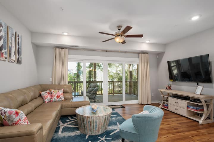 The Flying Flip Flops 3 Bedroom At Cambridge Cove - Manteo, NC