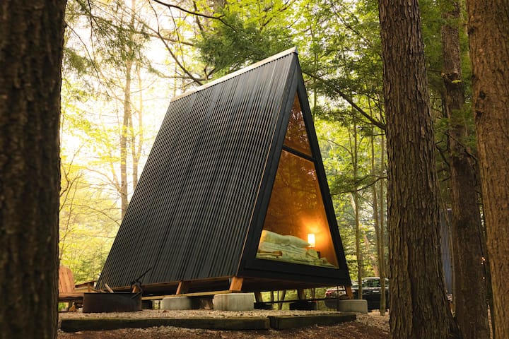 Cozy, Romantic Cabin Overlooking A Stream - 25 - Freeport, ME