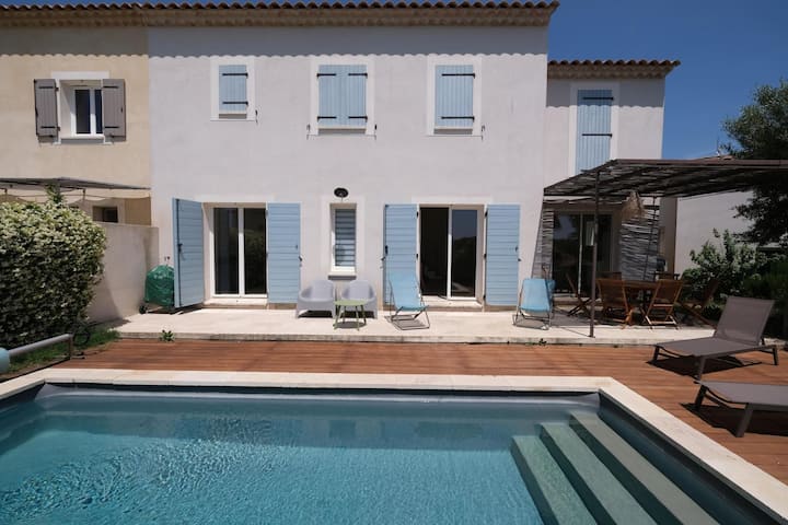 Vacation Rental, House With Pool Merindol Ls2-398. - Lambesc
