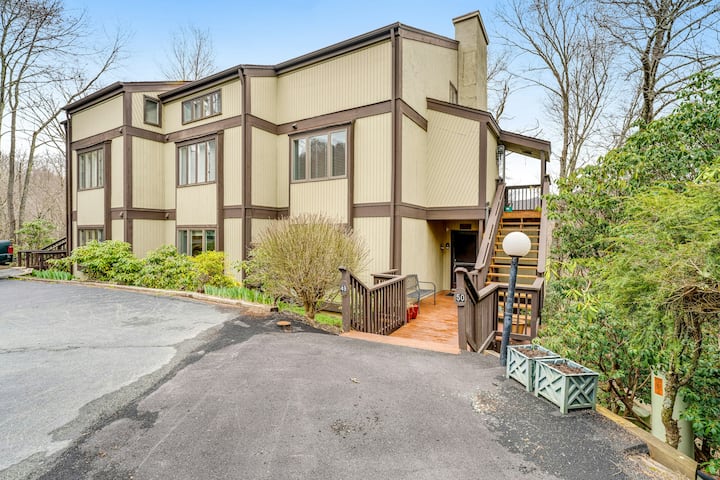 2br Mountainview | Deck | Fireplace | Ac | W/d - Linville, NC