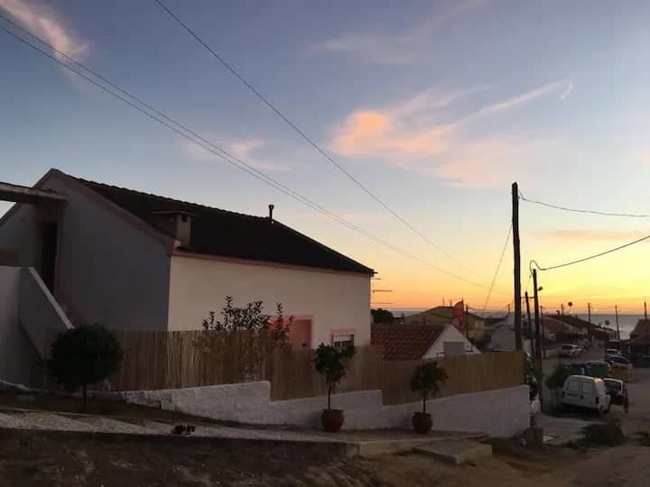 Cabane Pêcheur Rose Plage De Fonte Da Telha - Costa da Caparica