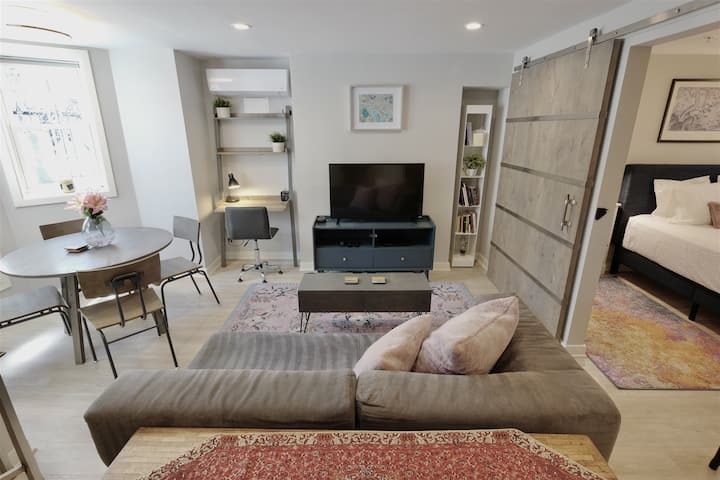 Downtown Dc Awaits With Parking Permit - Washington, D.C.