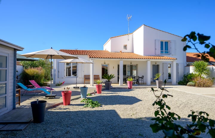 Magnifique Maison Familiale Avec Grande Terrasse - Île de Ré