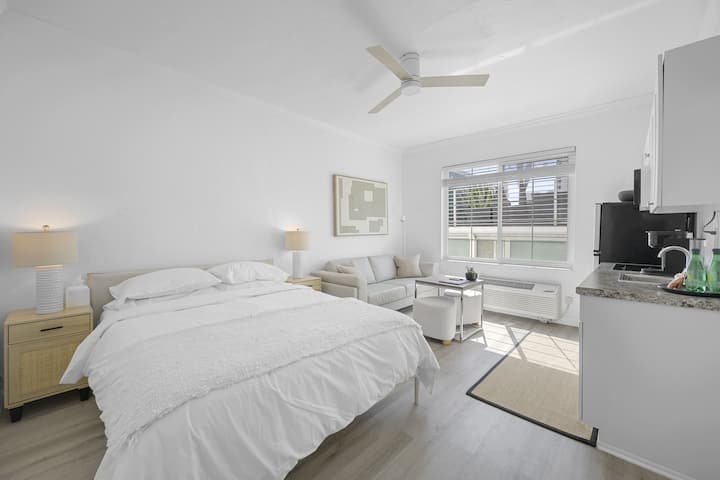 Bright Studio With Pool, Close To The Beach - Miami Beach