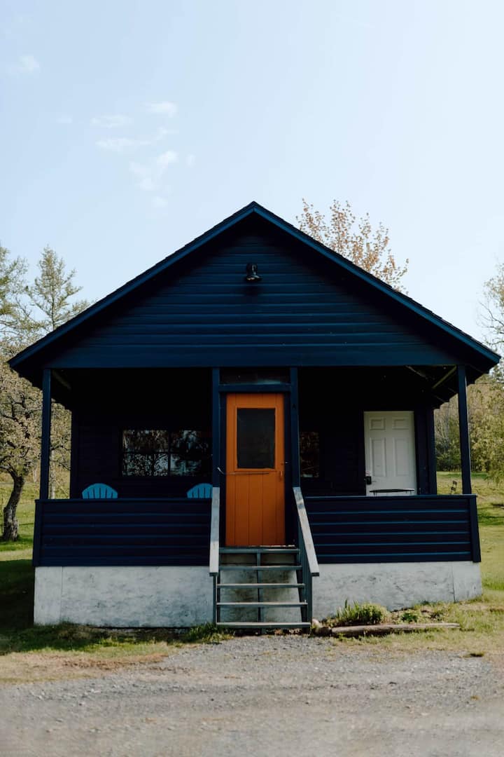 Cottage 1: Lake View - Mount Kineo State Park, Greenville