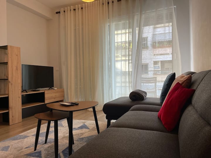 Bonbon 1 - Quiet Central  1 Bedroom - Tirana