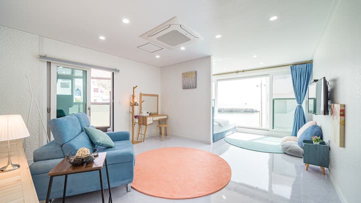 Geojae Sunstay Poolvilla - Tongyeong