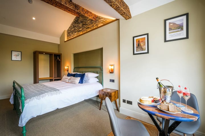 Stunning Accommodation Central Location, Copper Ba - Ambleside