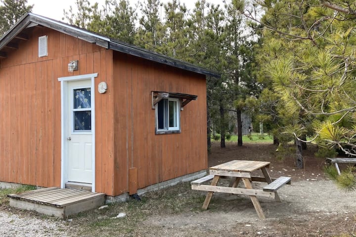 Cheerful Cabin With Free Parking  Cabin 0 - Tobermory