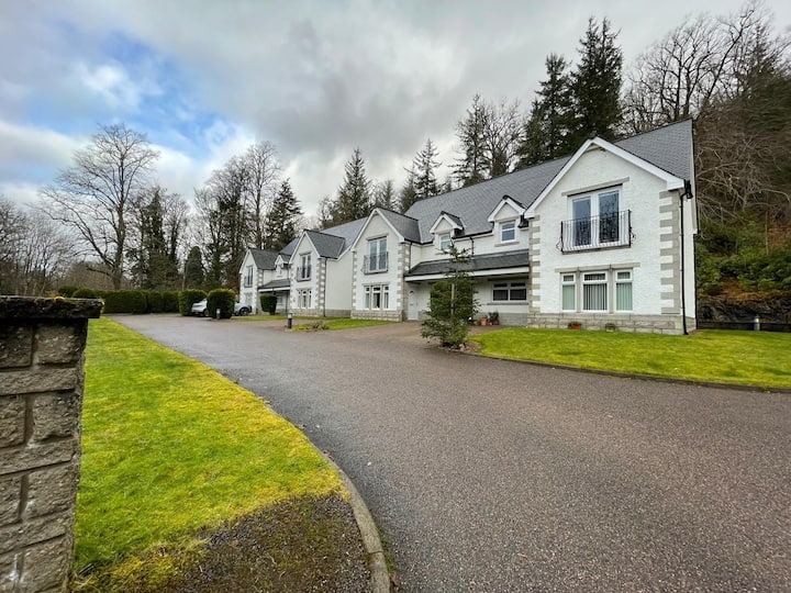 2 River Court - Invergarry