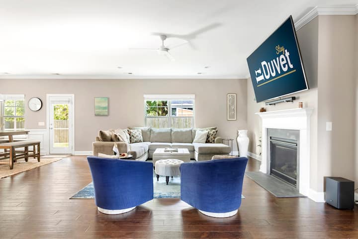 Private Backyard | Park Circle | The Sandy Palm! - 찰스턴