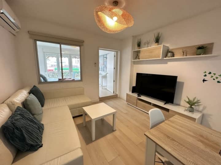 Apartament En El Centro 600m De La Playa - Torremolinos