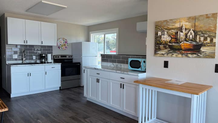 3 Bedroom Condo - Sleeps 6 (Upper Level) - Frontenac State Park, Frontenac