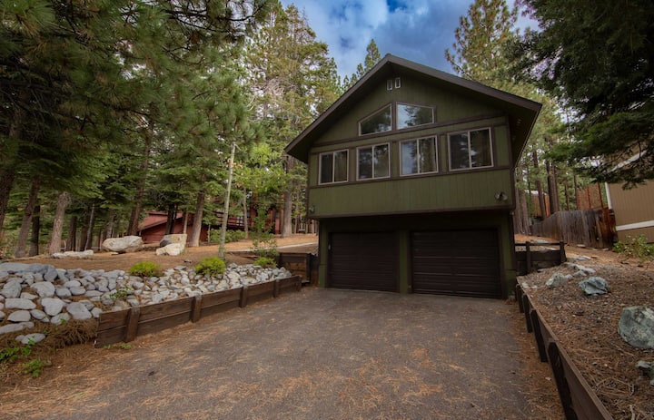 Cold Creek Chalet - Hot Tub & Movie Room - Indian Creek Reservoir, CA