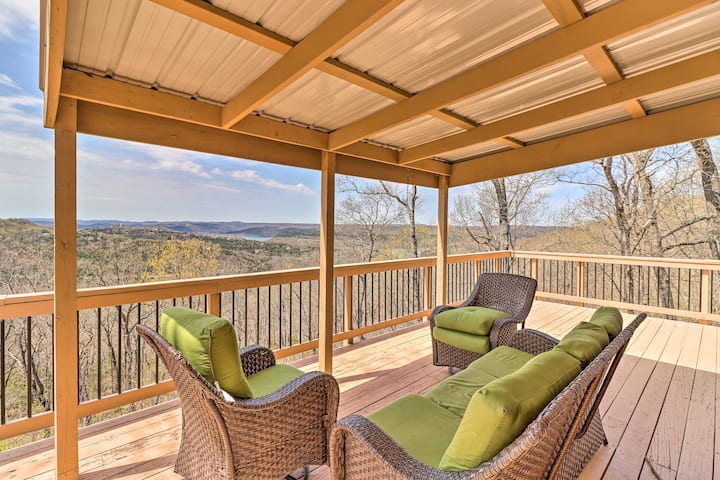 Eureka Springs Gem: 2 Decks, Mtn + Lake Views - Roaring River State Park, Cassville