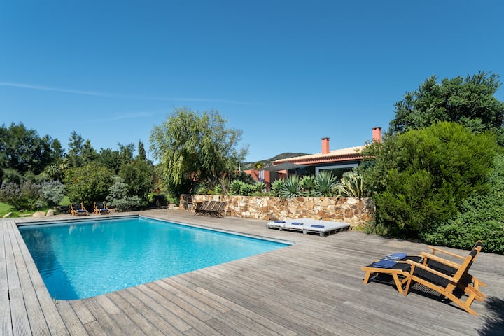 Garden Seaside Villa - Estoril