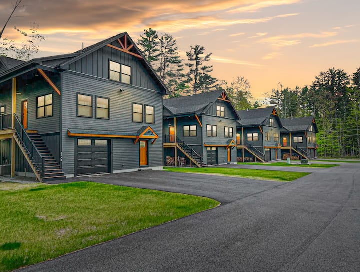 New Luxe 4br/3ba In The Heart Of The Valley! - North Conway, NH