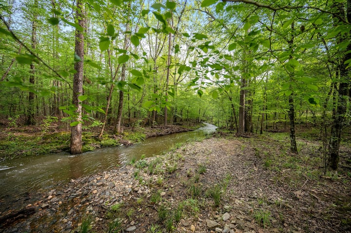 La Casita - 8 Acres W/ Creek - Broken Bow, OK