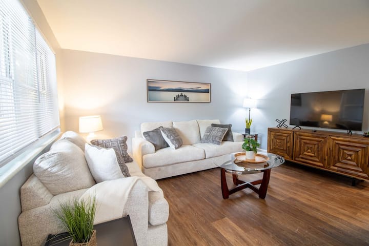 Centrally Located Near High St - Columbus, OH