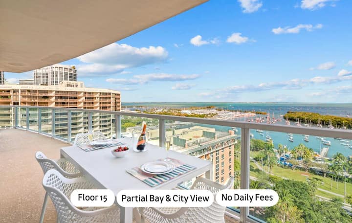 Wraparound Balcony Bay View | Coconut Grove Suite - South Miami, FL