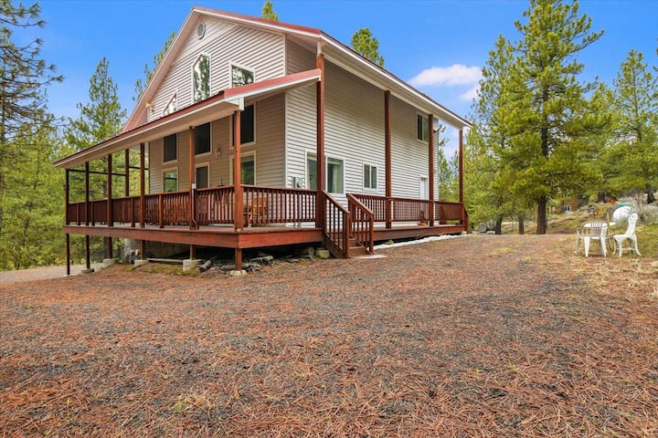 Cascade Cabin, Walk To The Lake, Amazing Deck! - Cascade, ID