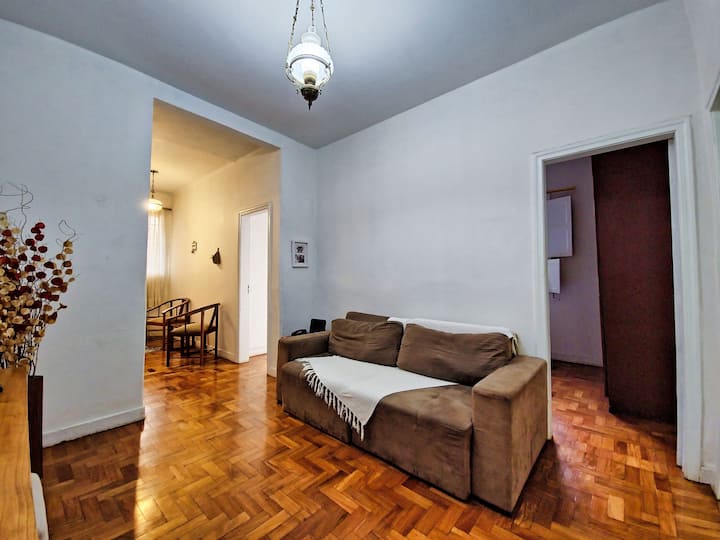 Estrutura Completa Com Home Office Próximo Savassi - Belo Horizonte