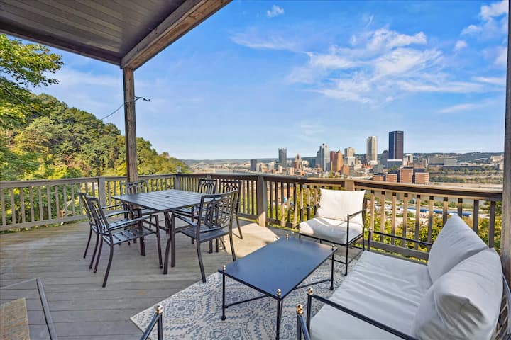 Breathtaking View Of Pittsburgh! 3bd, King Suite! - Pittsburgh, PA