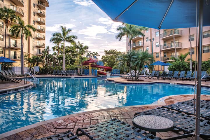 Wyndham Palm-aire | 1br Suite Pool & Resort Access - Coconut Creek