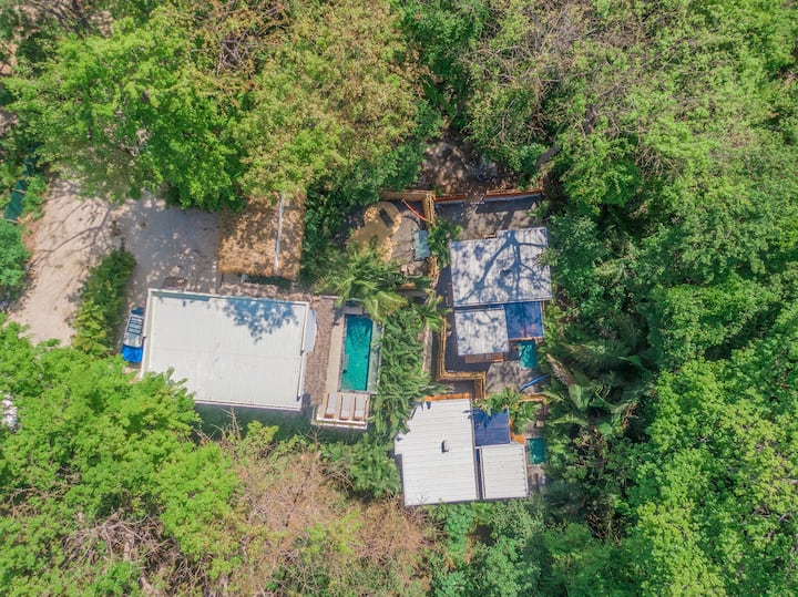 Saltamontes Compound, 8br At Prime Pelada - Nosara