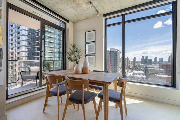 Rustic Japandi Inspired Design Theme For 6 + Pool! - Calgary