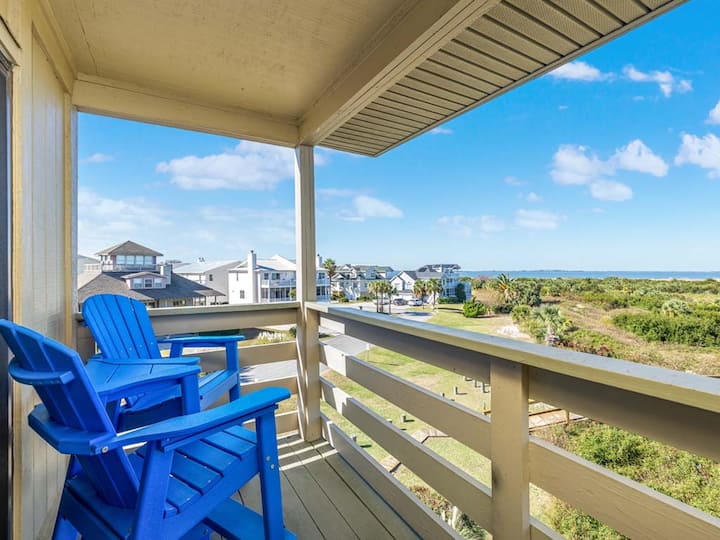 Lighthouse Point 11c | Top Floor, Amazing Views! - Tybee Island