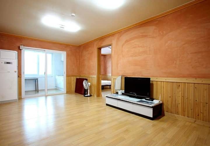 쾌적한 공간의 포근한 침대형 객실, 23평형 - Gwangju