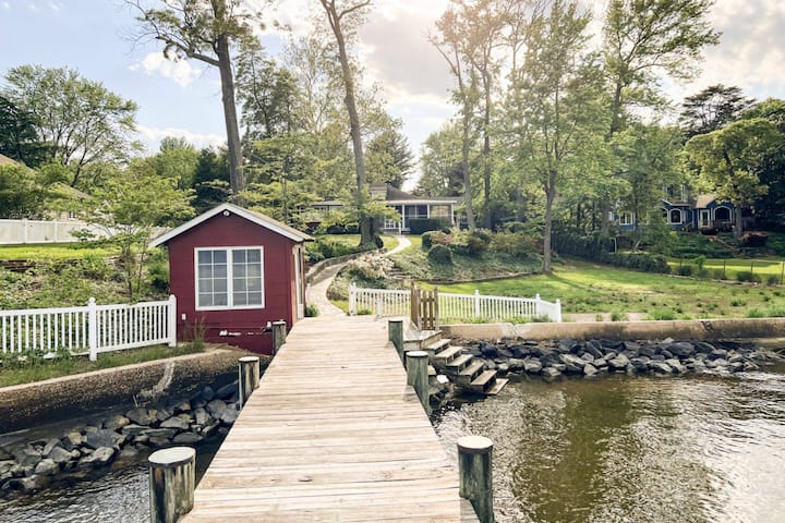 Waterfront River Breeze W Private Pier & Billiards - Pasadena, MD