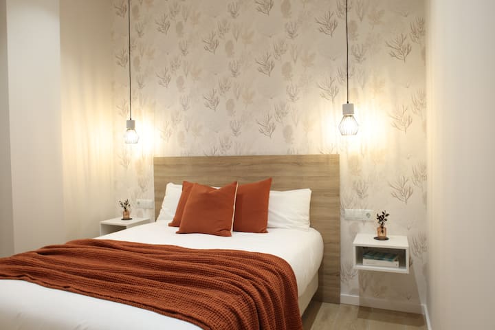 Sea Rooms | 6 Guests | Ac & Wifi | 15 Min Beach - Valência