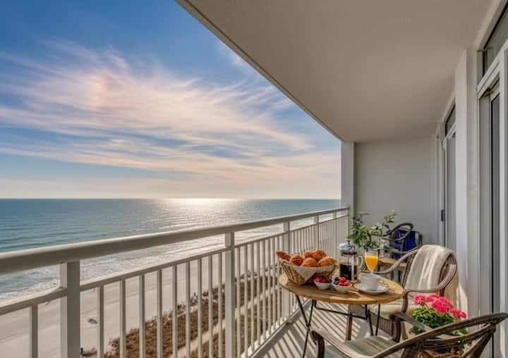 Oceanfront, Walk To Boardwalk, Pools, Hot Tub - Myrtle Beach