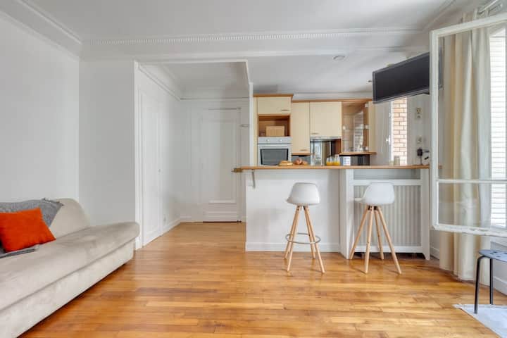 Bright, Large And New Studio - Heart Of Paris 16 - Paris