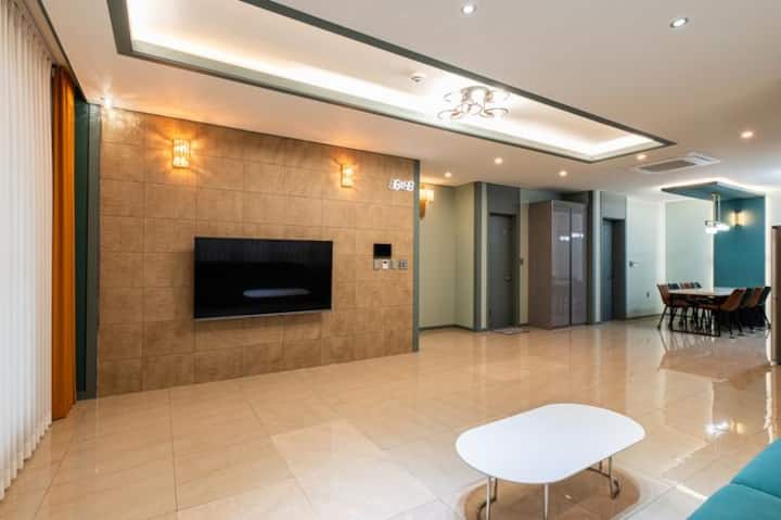 1층 객실, 아폴로(1층) - 강릉시