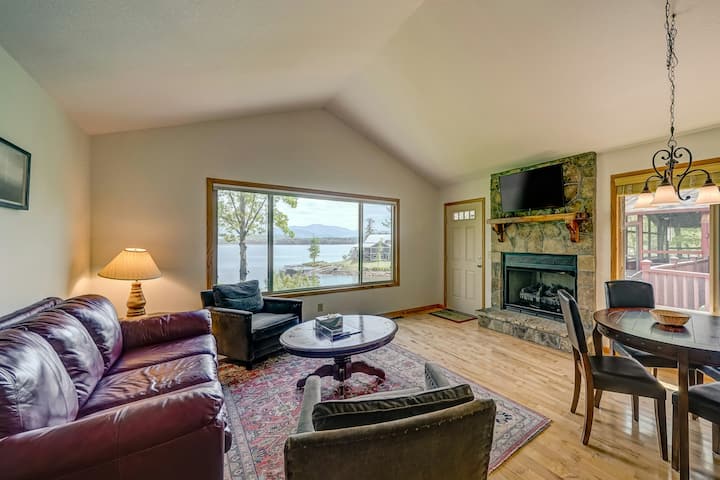 Cabins 4br Lakefront | Dock | Deck - Hiawassee, GA