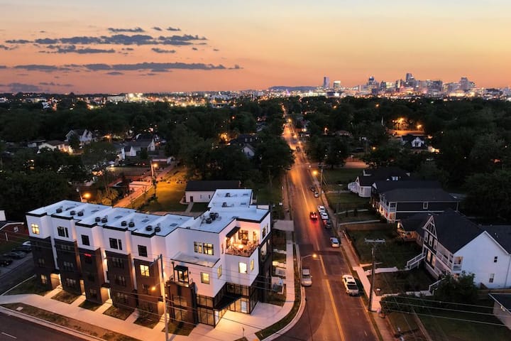Amazing Penthouse With 13 Beds 5 Mins To Broadway - Tennessee