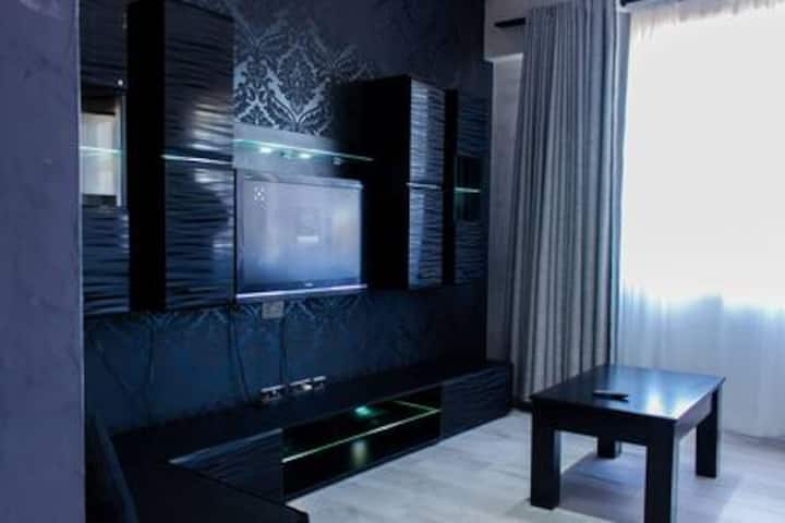 Spacious Newly Refurbished 1-bed Apartment - Harare