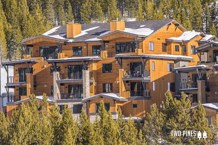 Luxury Condo | 2 Minute Drive To Big Sky Resort - Big Sky, MT