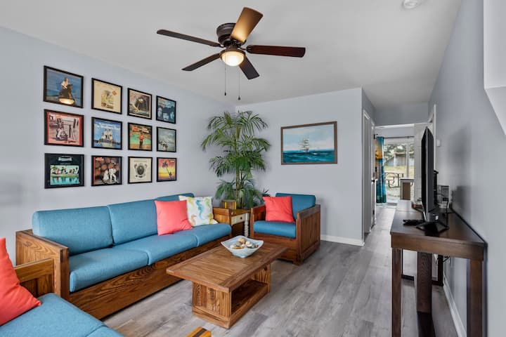 Oceanside Condo In Atlantic Beach, Nc-anchors Away Unit 3 - Morehead City, NC